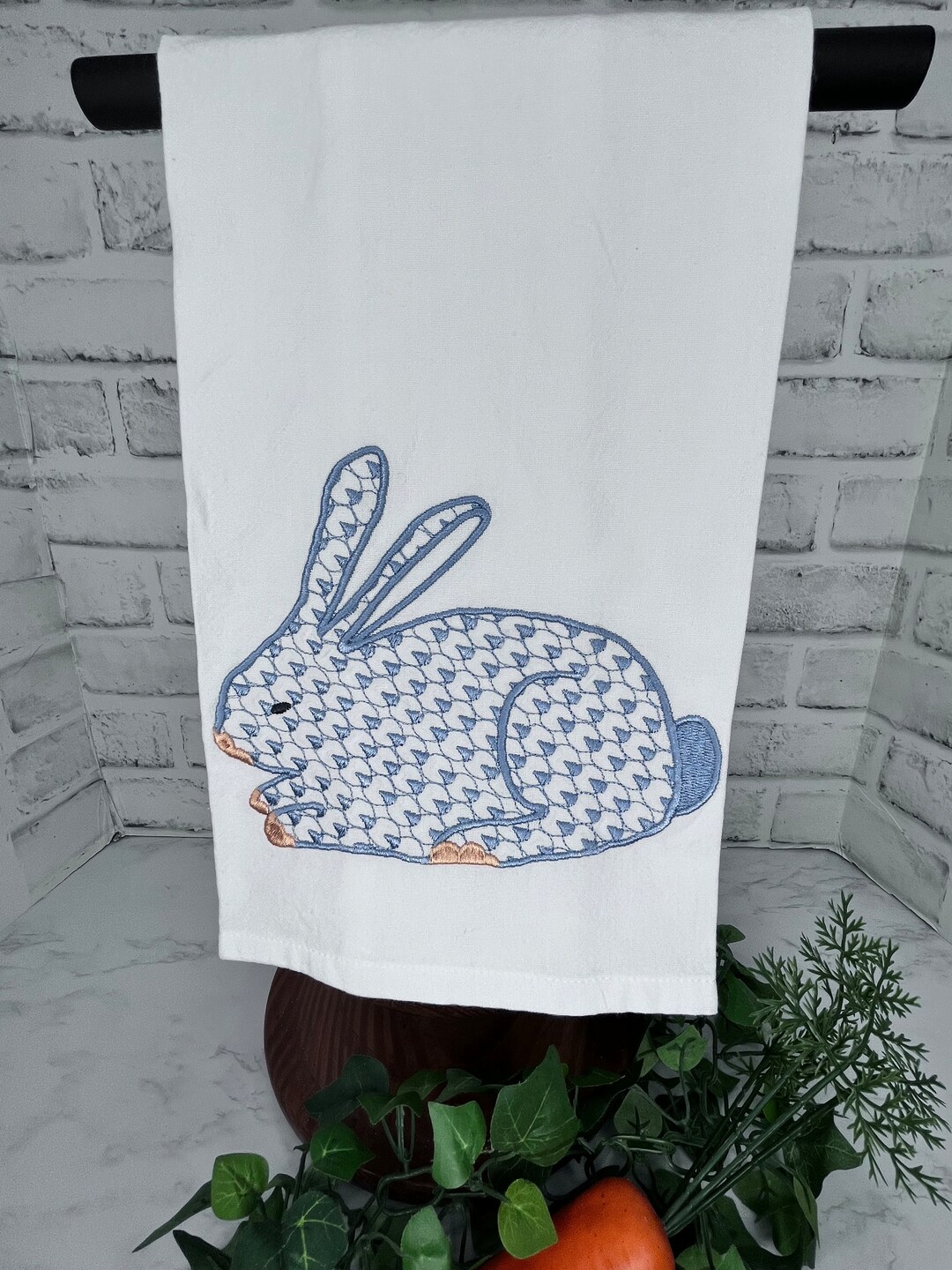 EMBROIDERED CHIC EASTER Rabbit*embroidered Easter Towel*easter Gift ...