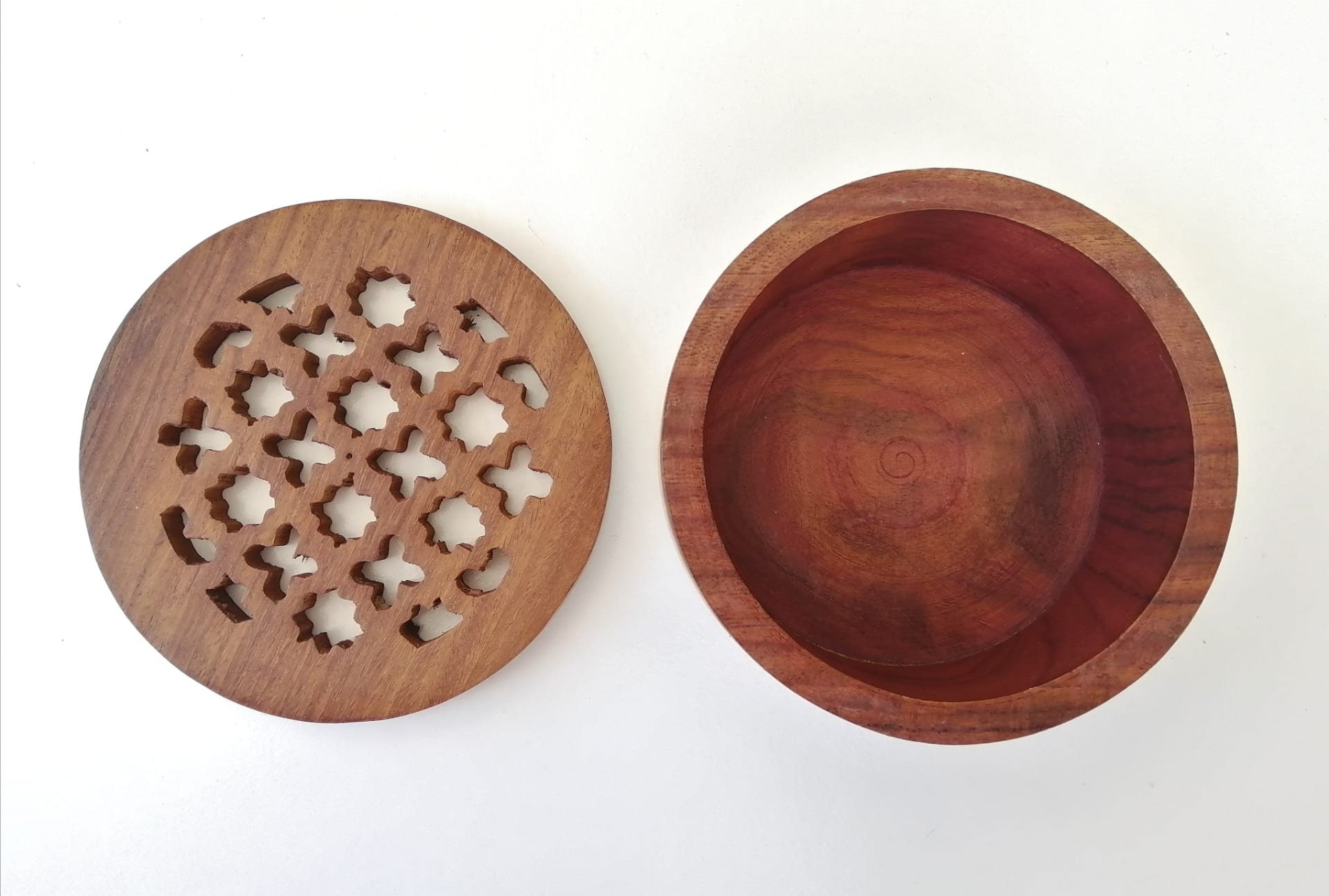 Vintage Round Wood Box With Lid Hand Carved Wood Box - Etsy
