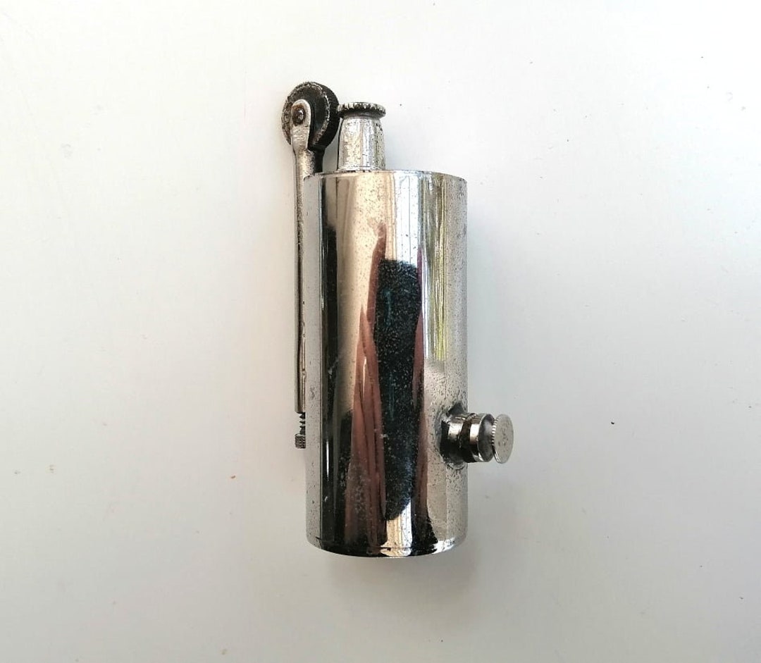 Vintage Silver Lighter, Collectible Lighter, Elegant Silver Plated ...