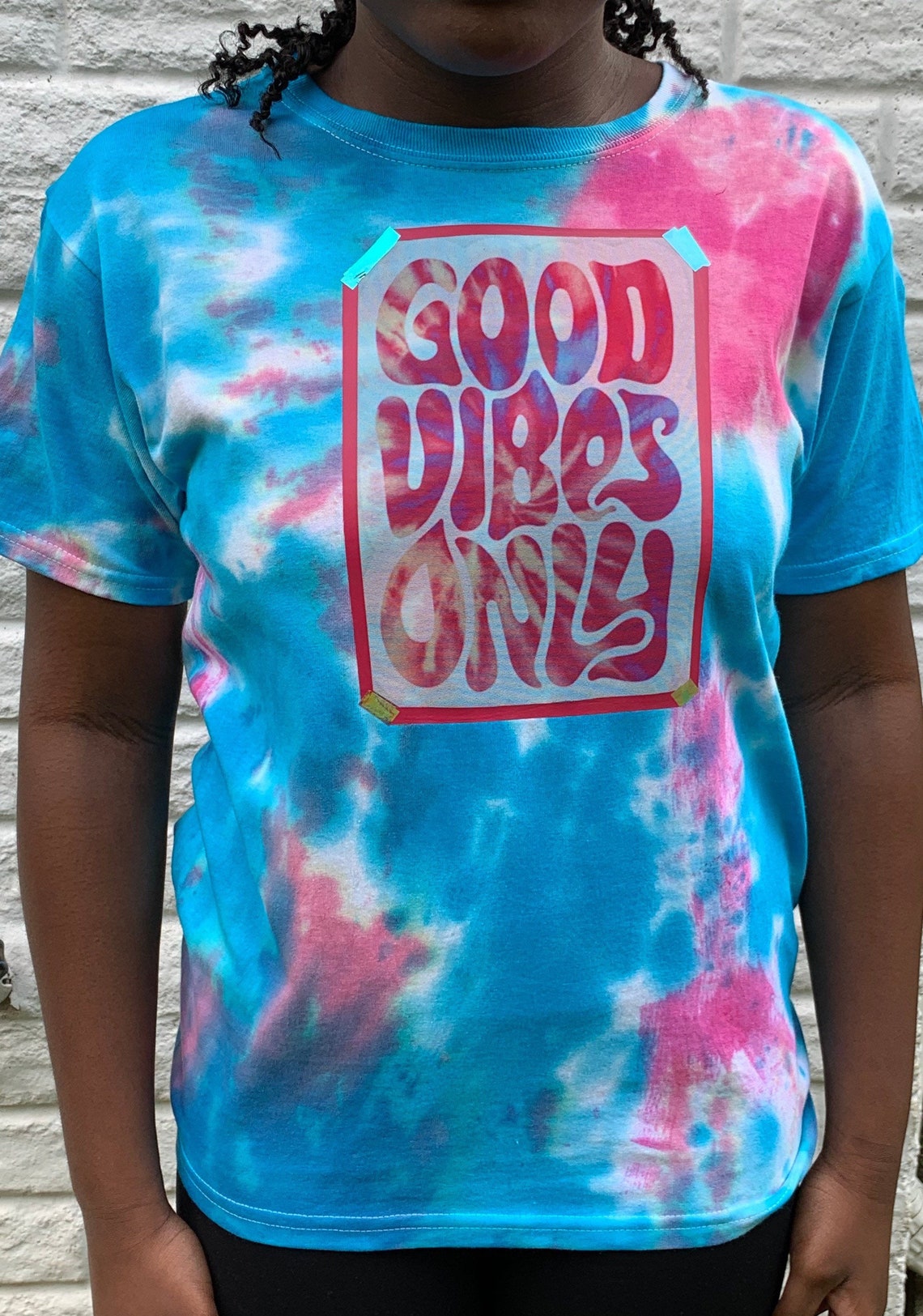Good Vibes Only Graphic T-shirt - Etsy