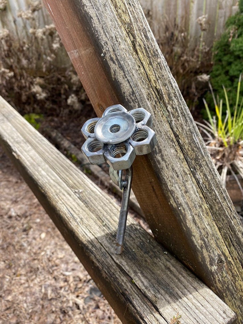 Metal Flower Welded Lawn Art - Etsy