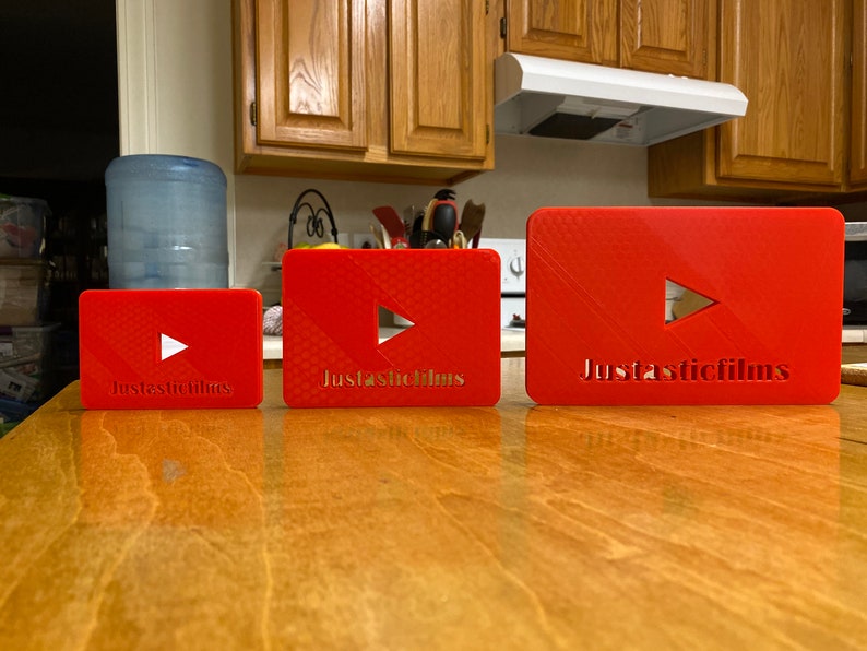 Customizable 3D Printed Youtube Play Button | Etsy