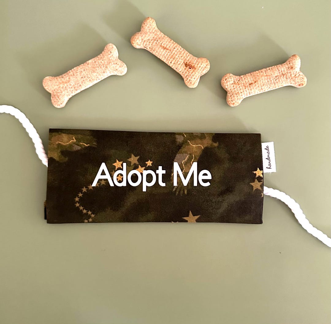 Adopt Me Dog Leash Sleeve Camouflage Pet Gear for Adoptable Dogs Camo ...