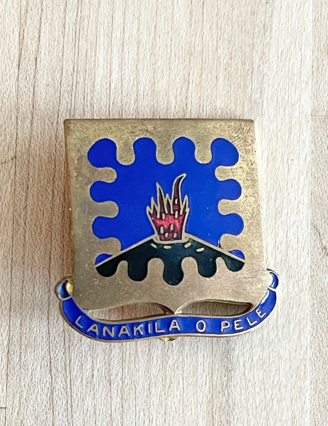WWII US Army 1st Chemical Battalion DUI Unit Crest Insignia Lanakila O ...