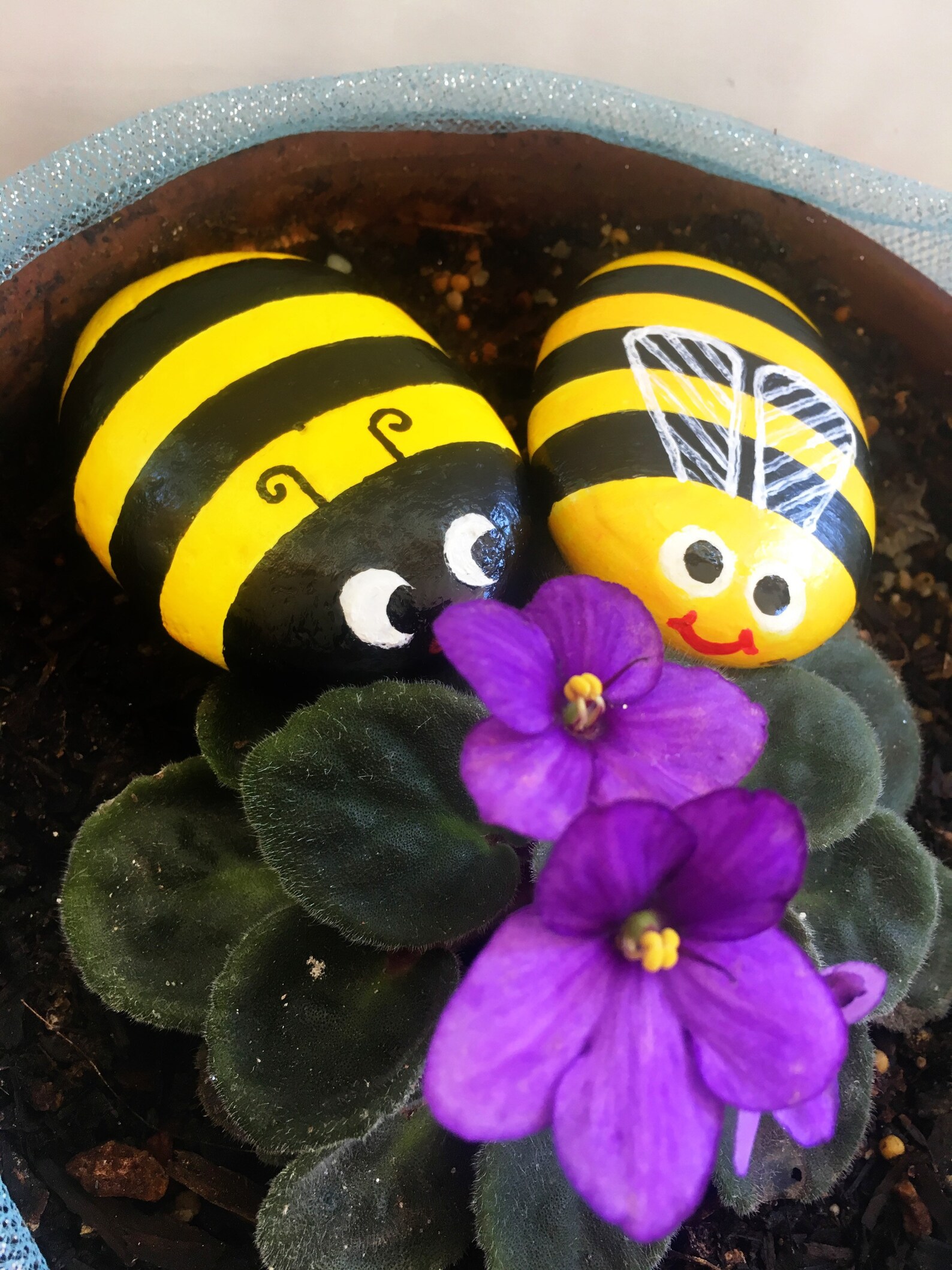 Painted Bumble Bee Stones Paperweights Bumble Bee Art - Etsy Canada