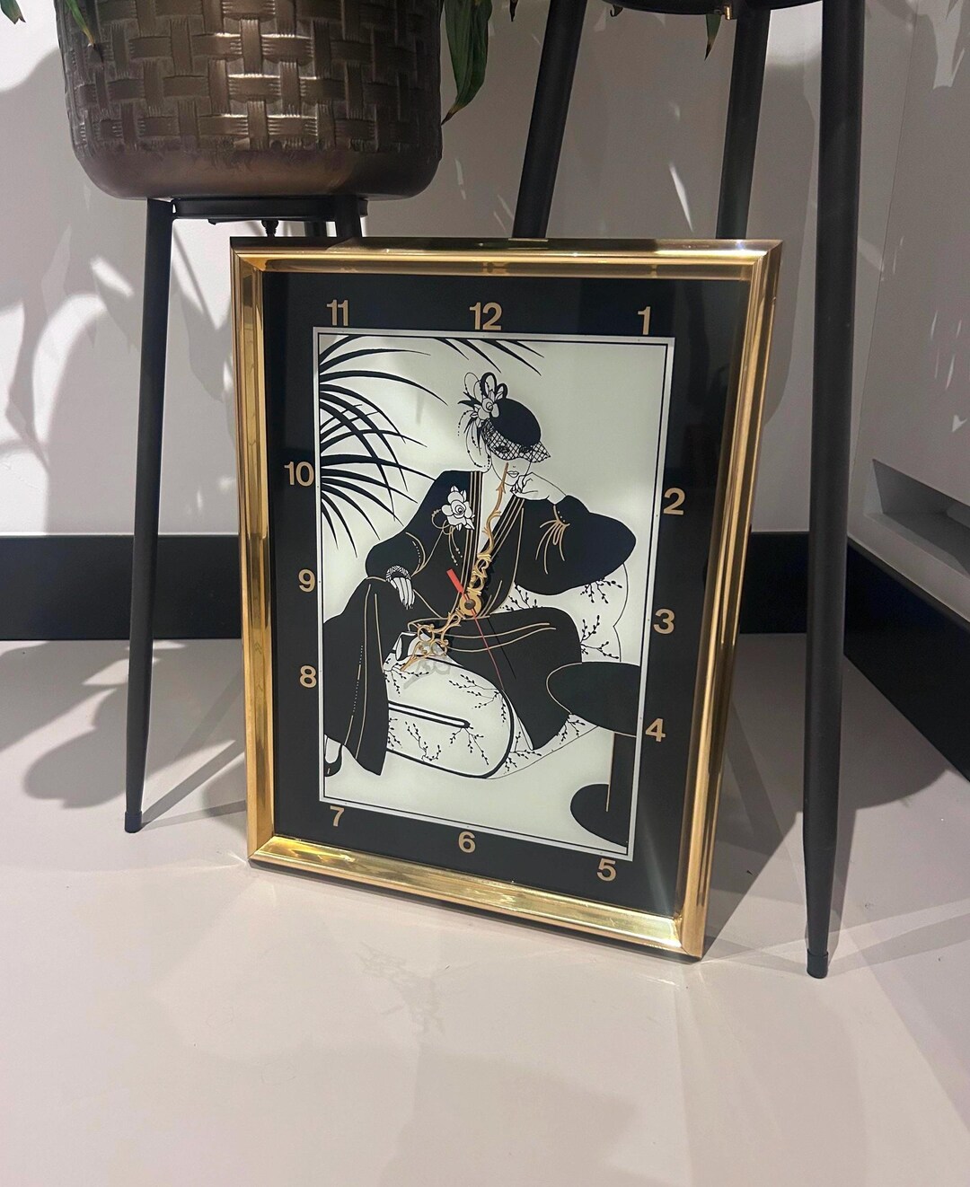 Vintage 1970s Art Deco Style Clock | 1930s Flapper Girl | Black & White ...