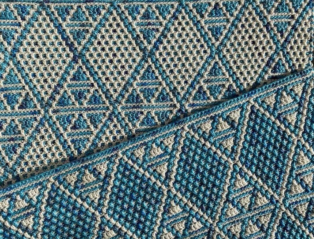 Diamonds in the Ruff Mosaic Crochet Placemat/runner Pattern - Etsy
