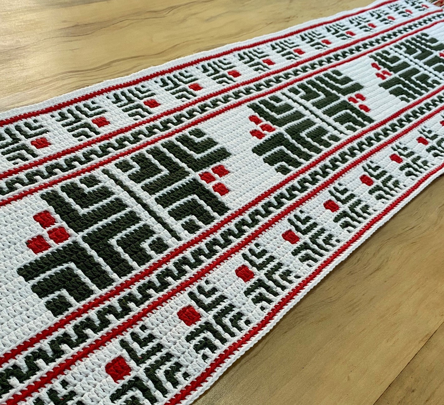 Abstract Holly Mosaic Crochet Pattern for Placemat or Table Runner ...
