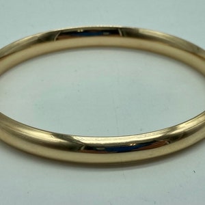 14 Karat Gold Bangle Bracelet With Locking Slide Clasp and Hinge Joint ...
