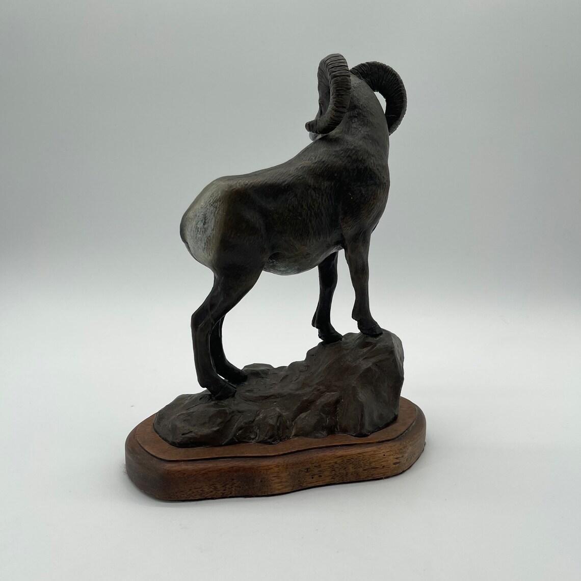 Bronze Big Horn Sheep Statue / Vintage Bronze Sculpture on Wooden Base ...
