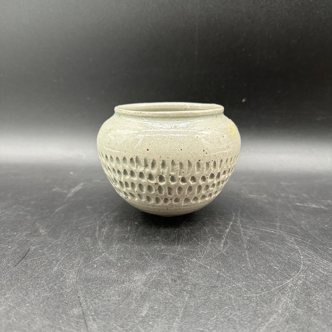 Signed Pam Ellis Glass Studio Art Small Round Pottery Vessel / Vintage ...