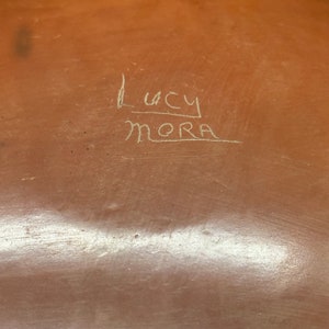 Signed Lucy Mora Casas Grandes Mata Ortiz Handmade Pottery / Stand Not ...