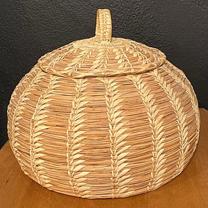 Handmade Split Stitch Papago Lidded Basket #DN the Shops in Uptown - Etsy
