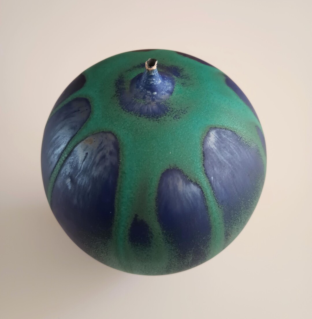 Rose Cabat Feelie Vase With Silky Smooth Matte Glaze In Blue And Green