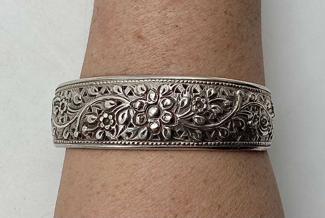 925 Sterling Silver Filigree / Lattice Cuff Bracelet With Flower ...