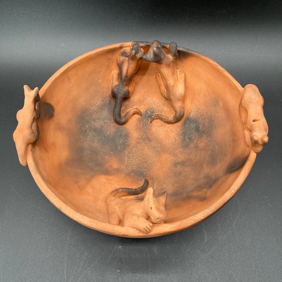 Vintage Signed Pottery Bowl / Unique Artistic Pottery Bowl W Wild Cats ...