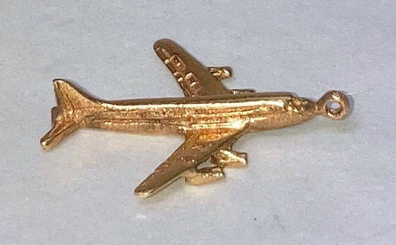 Small 14 Karat Gold Airplane Charm / Airplane Pendant… - Gem