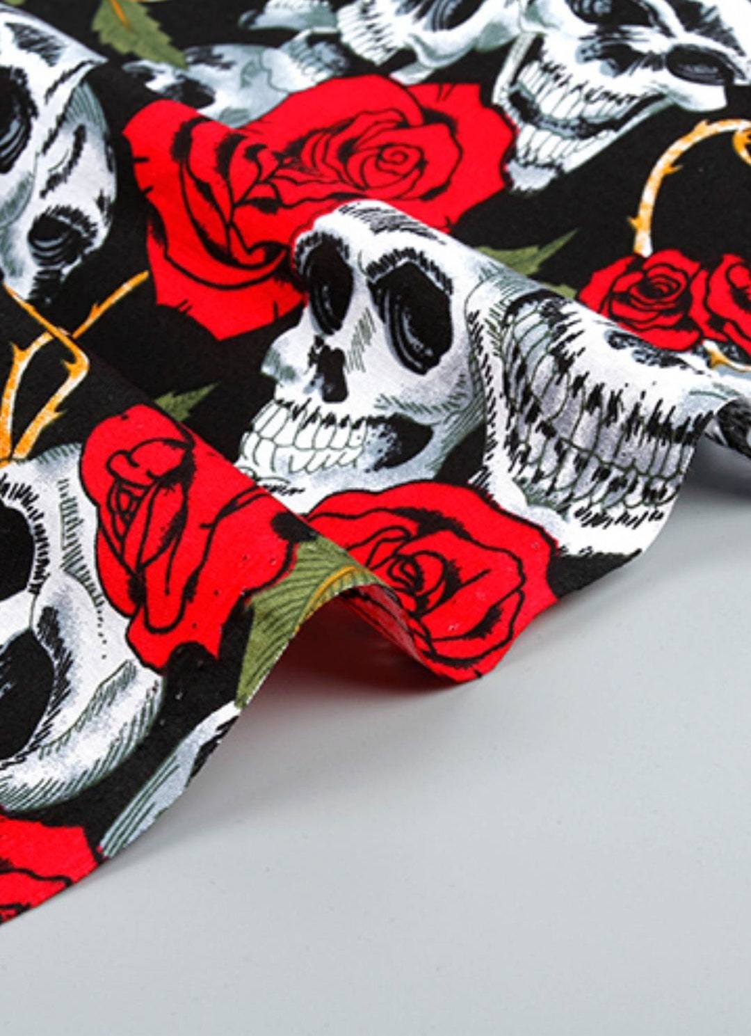 Skull and Roses Fabric, Rose Fabric, Red Roses Fabric, Craft Dress ...