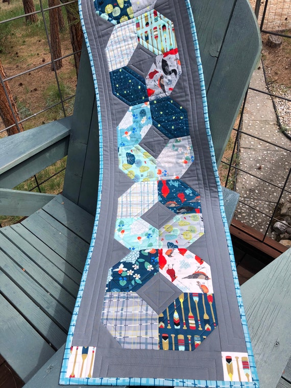 Quilted Lakeside Penny Table Runner Gray Borders - Etsy