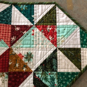 Quilted Cheer and Merriment Table Runner - Etsy