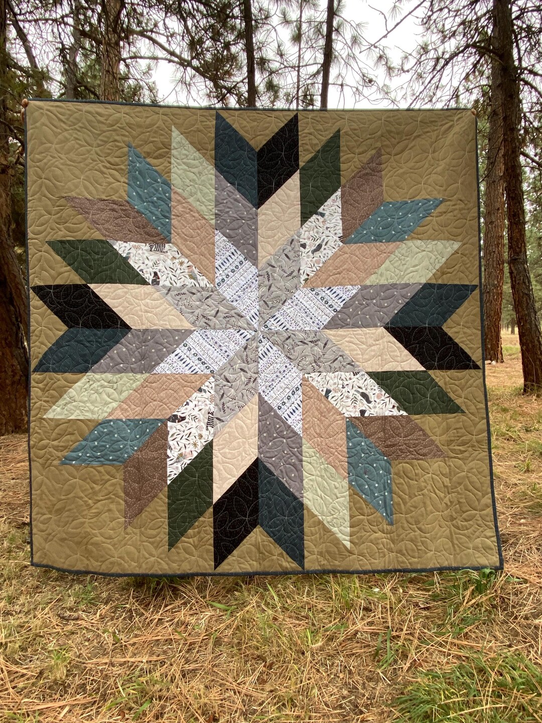 Homestead Star Quilt Throw Size - Etsy