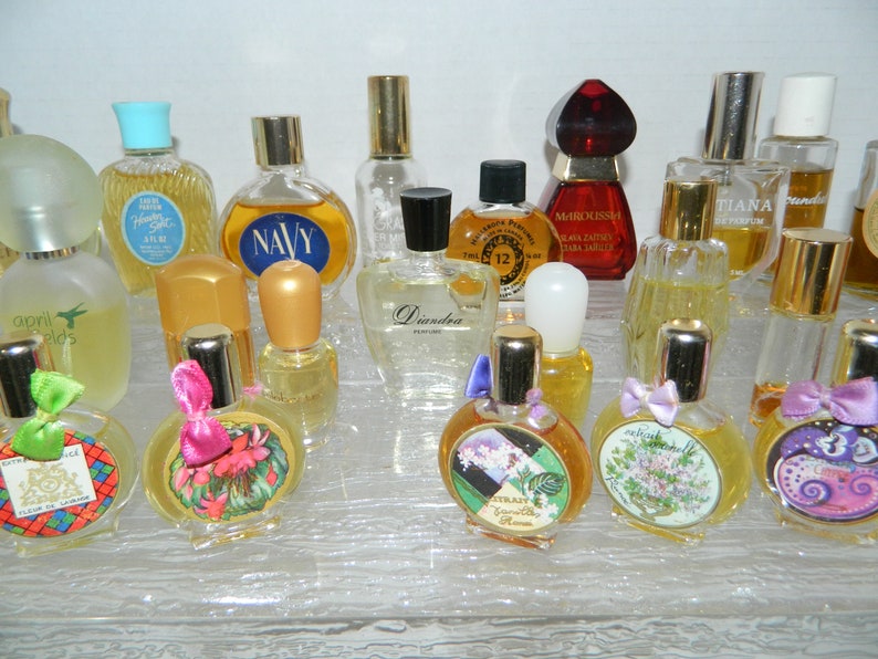 Vintage Lot of 25 Miniature Perfume Bottles Some Rare! L'effleur ...