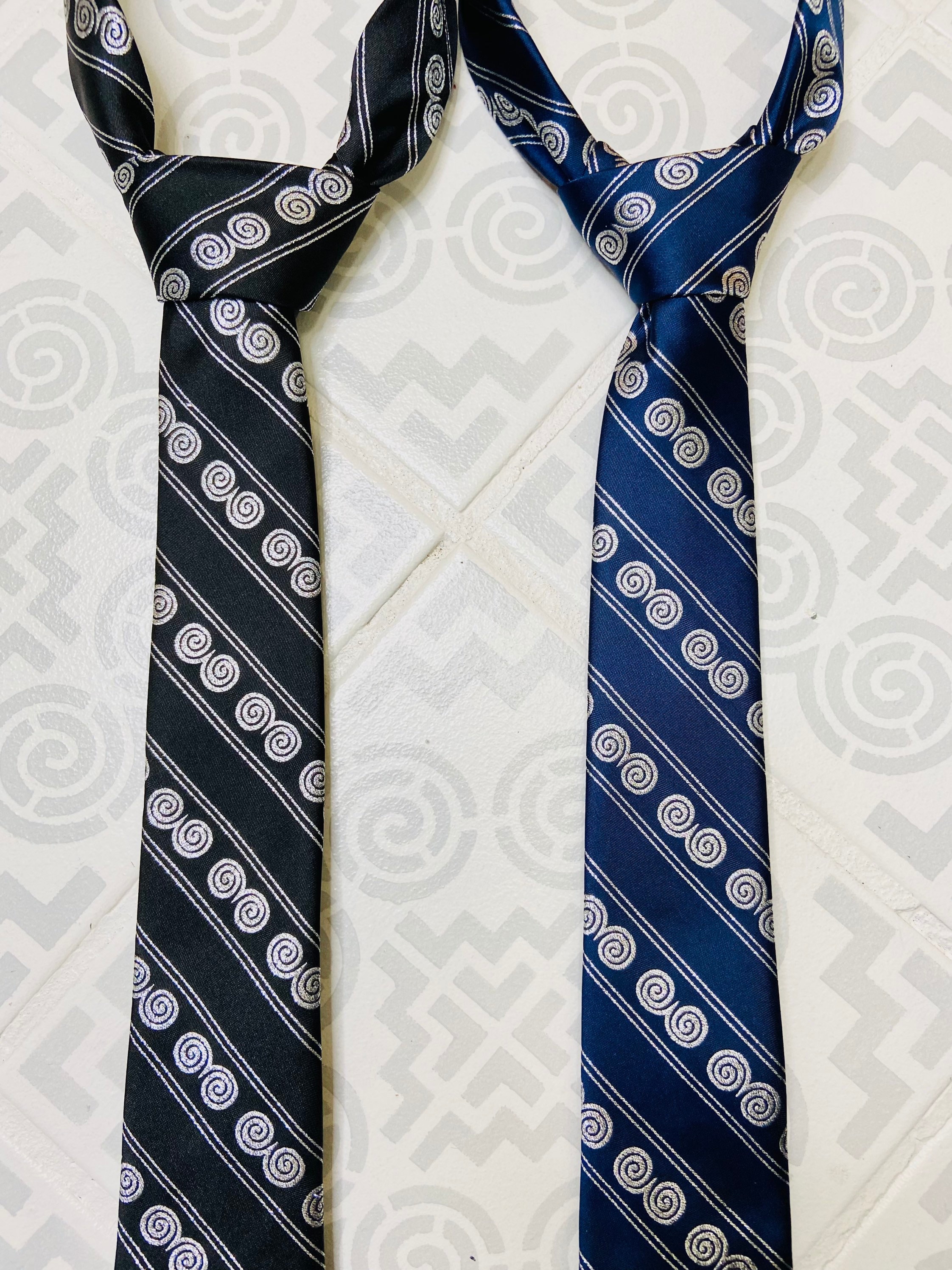 Hmong Snails Design Mens's Tie - Etsy
