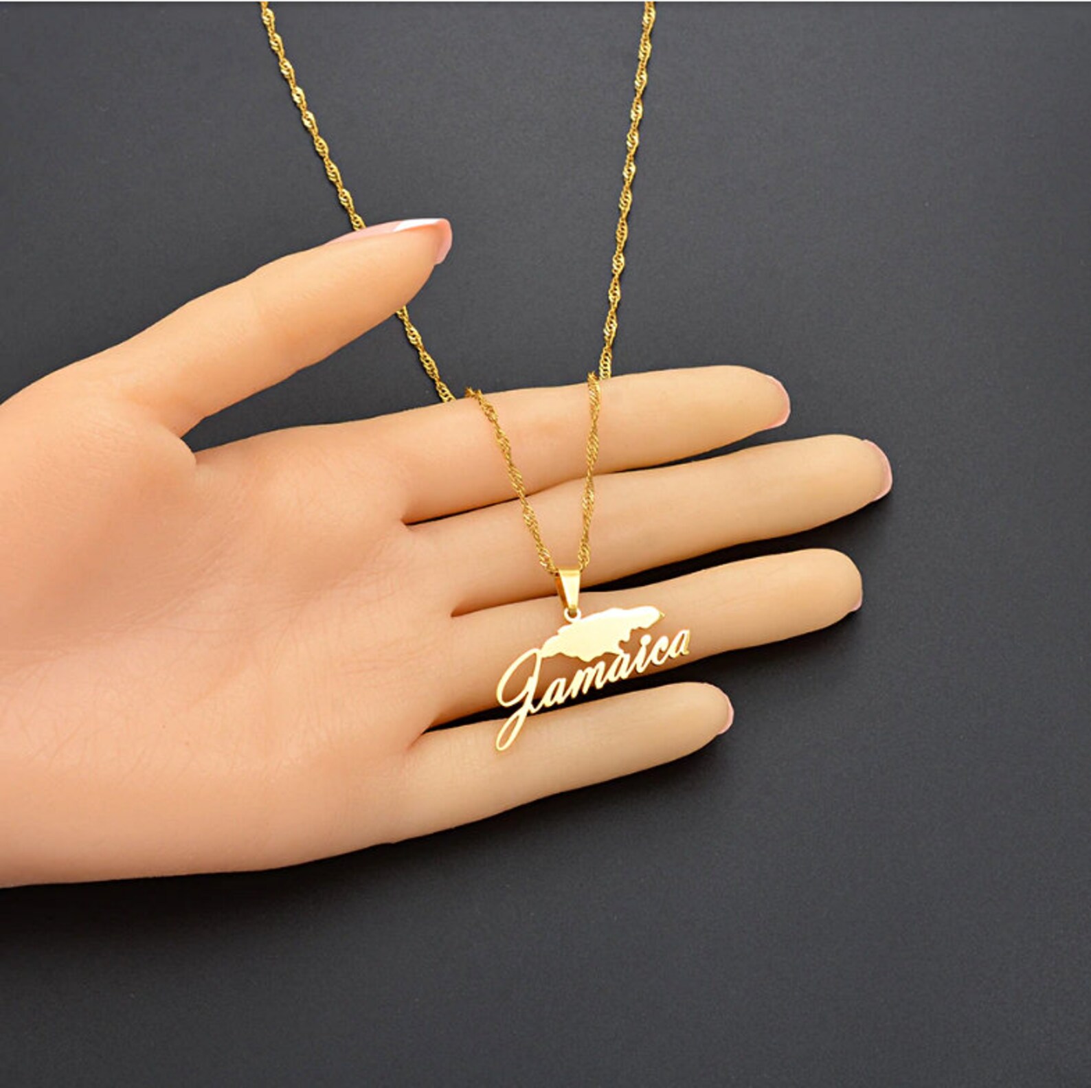 18K Gold-plated Jamaica Map Pendant Necklace / Charmed Jewelry - Etsy