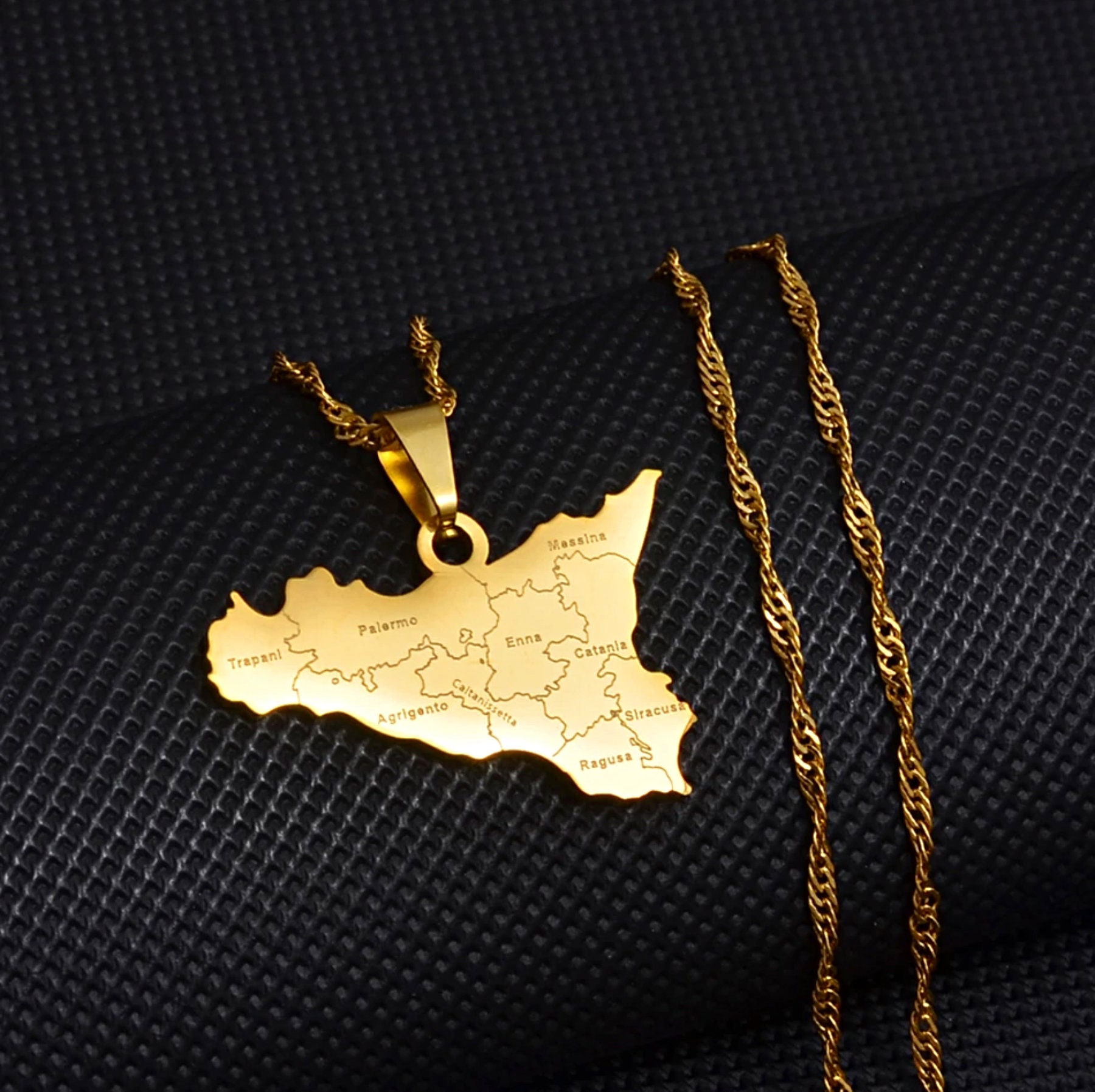 18K Gold-plated Italy Sicily Map Necklace / Sicilia Chain / | Etsy