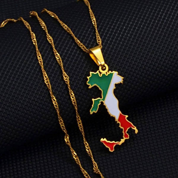 Italy Map Necklace - Etsy