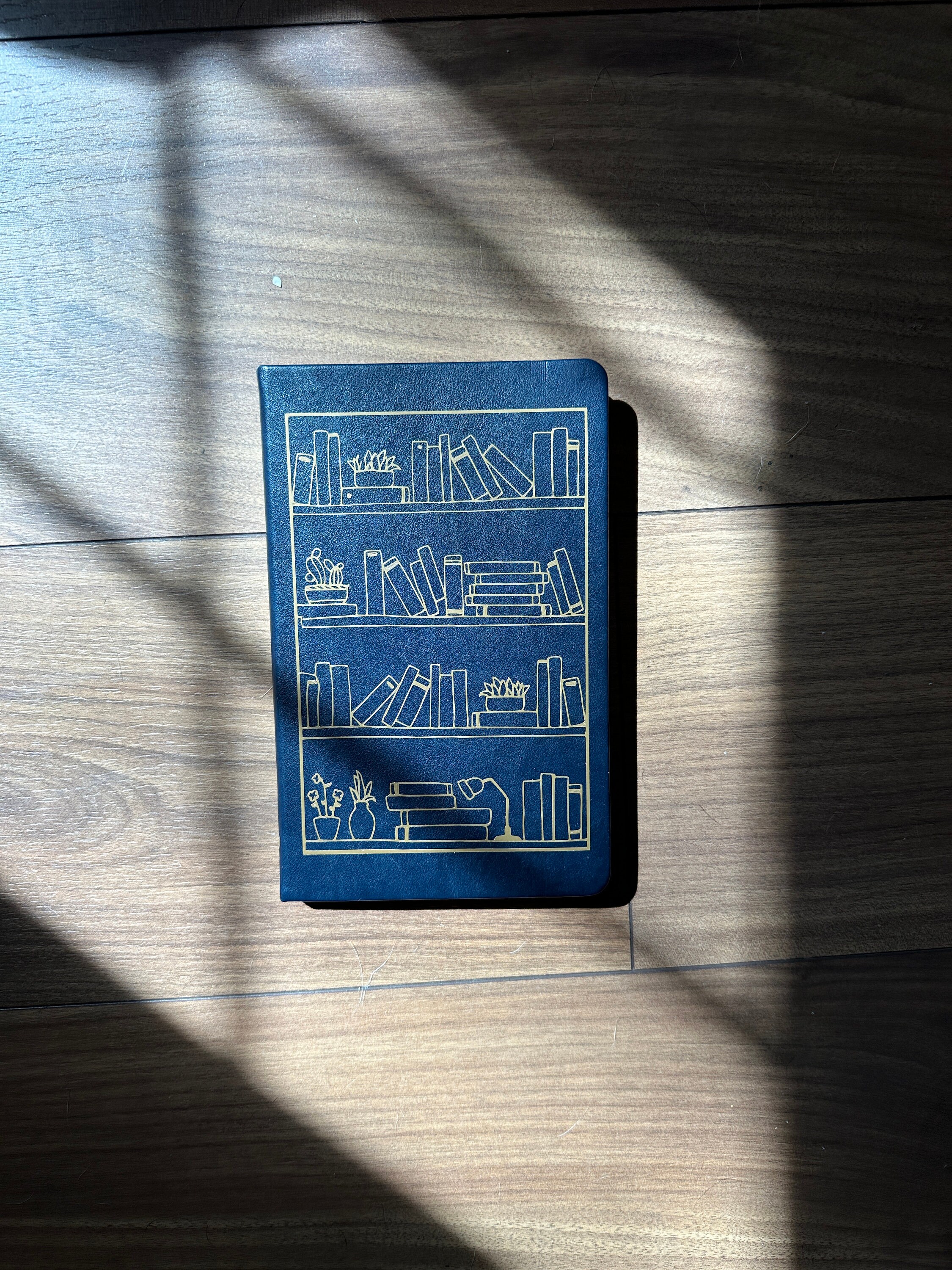 Bookshelf Reading Journal | Bookish Gifts | Booktok - Etsy