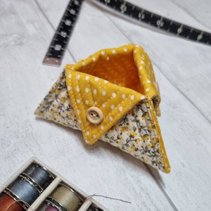 ORT Quilted Thread Catcher/ Mini Thread Catcher/ Small Thread - Etsy