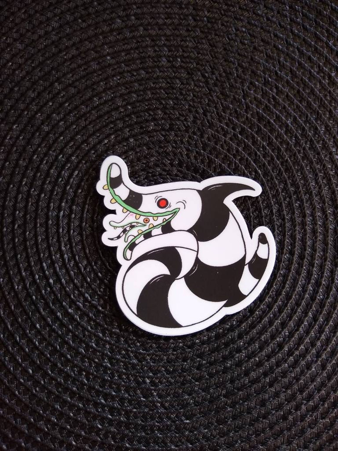 Sandworm Vinyl Sticker/ Cute Gift/ Weatherproof and - Etsy