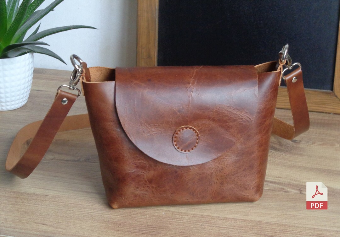 Leather Retro Looking Bag PDF Pattern | Shoulder Bag PDF Template | Old ...