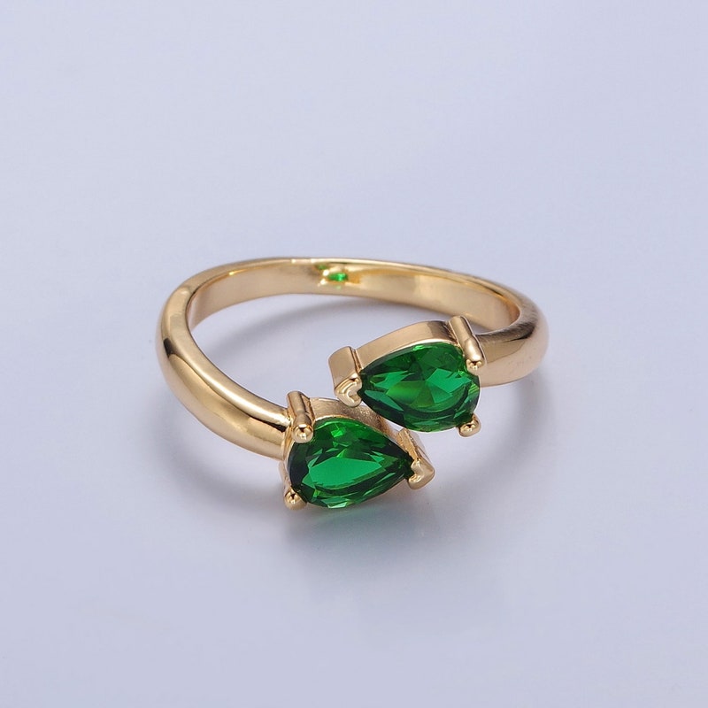 Emerald Green Ring - Etsy