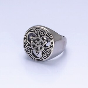 Celtic Knot Design Signet Ring, Gold or Silver 3D Stainless Steel ...