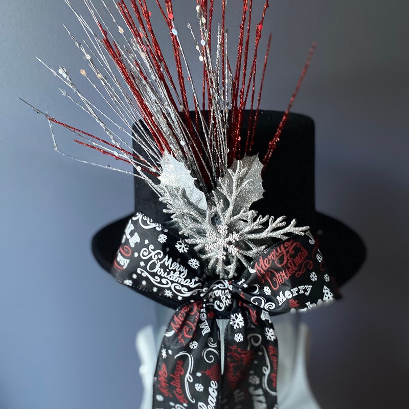Top Hat Tree Topper - Etsy