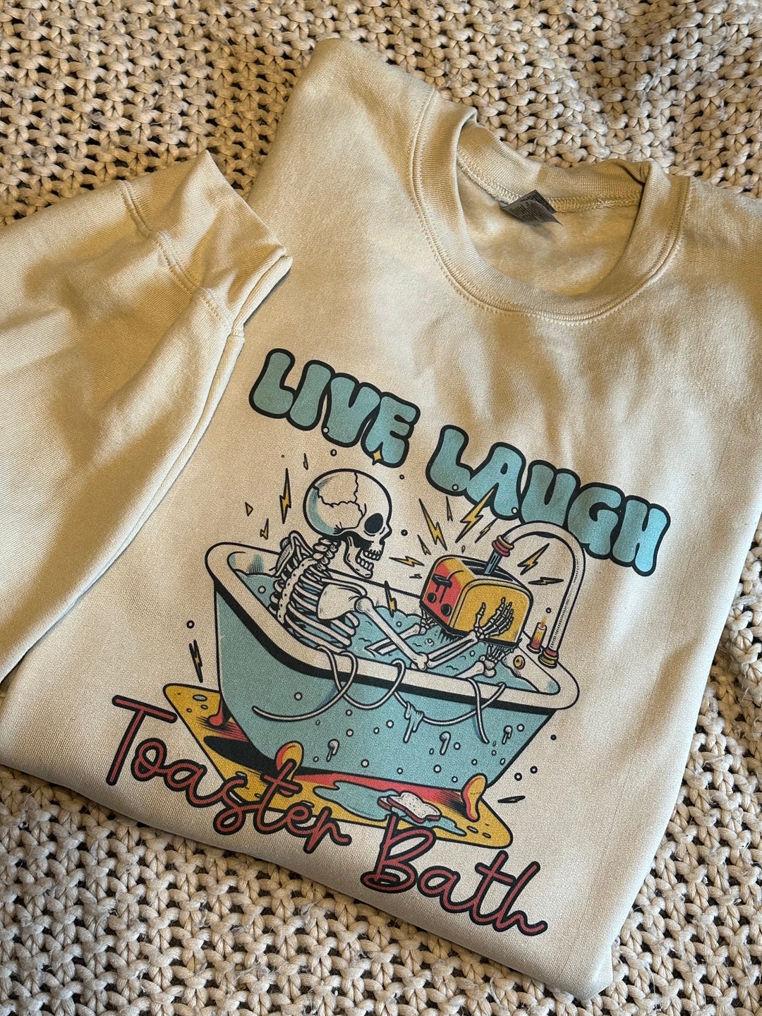 Live Laugh Toaster Bath Sweatshirt-oversized Sweatshirt - Etsy