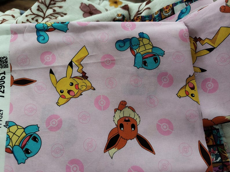 Pokemon Eevee Charizard Squirtle What Was Fabric See Description More ...