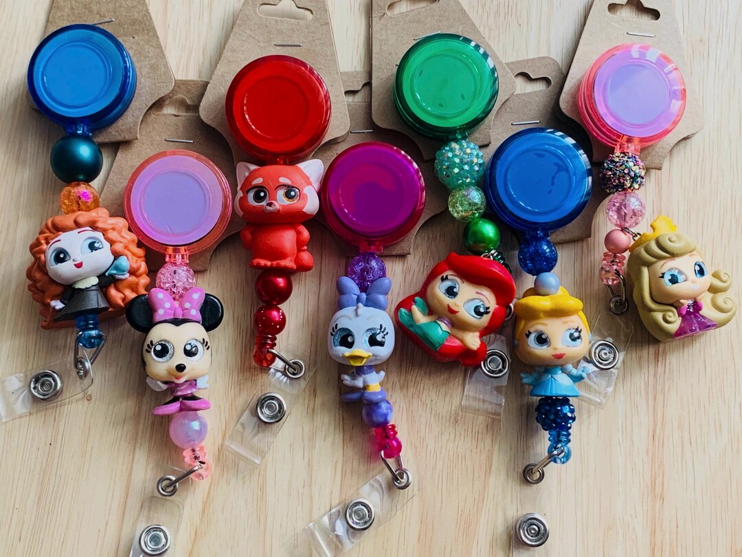 Ariel, Aurora, Red Panda, Cinderella, Minnie Mouse, Daisy Duck, Merida ...