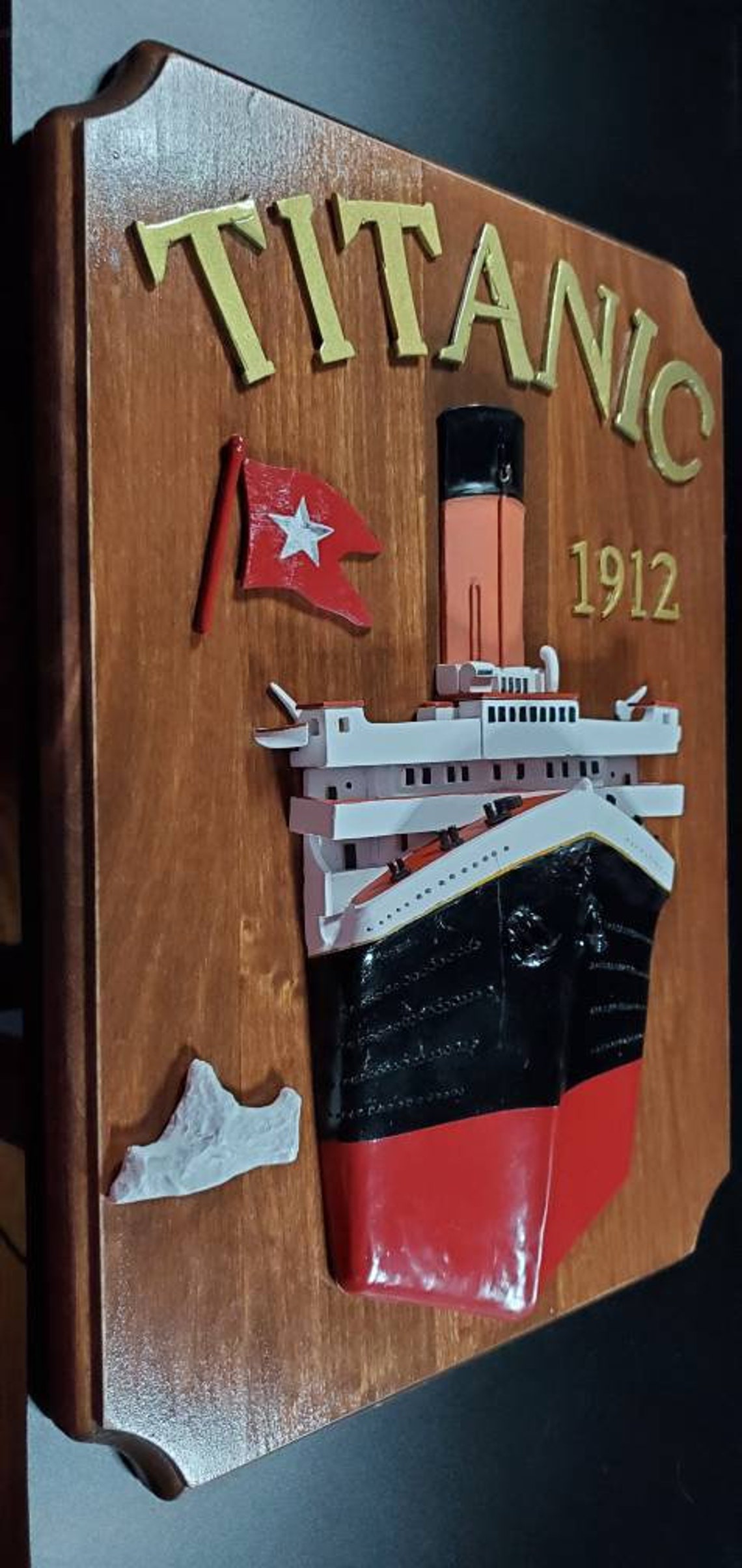 TITANIC Wall Plaque - Etsy