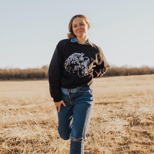 Cinched up Designs Untamed Cowgirl Crewneck Western Sweatshirt, Horse ...
