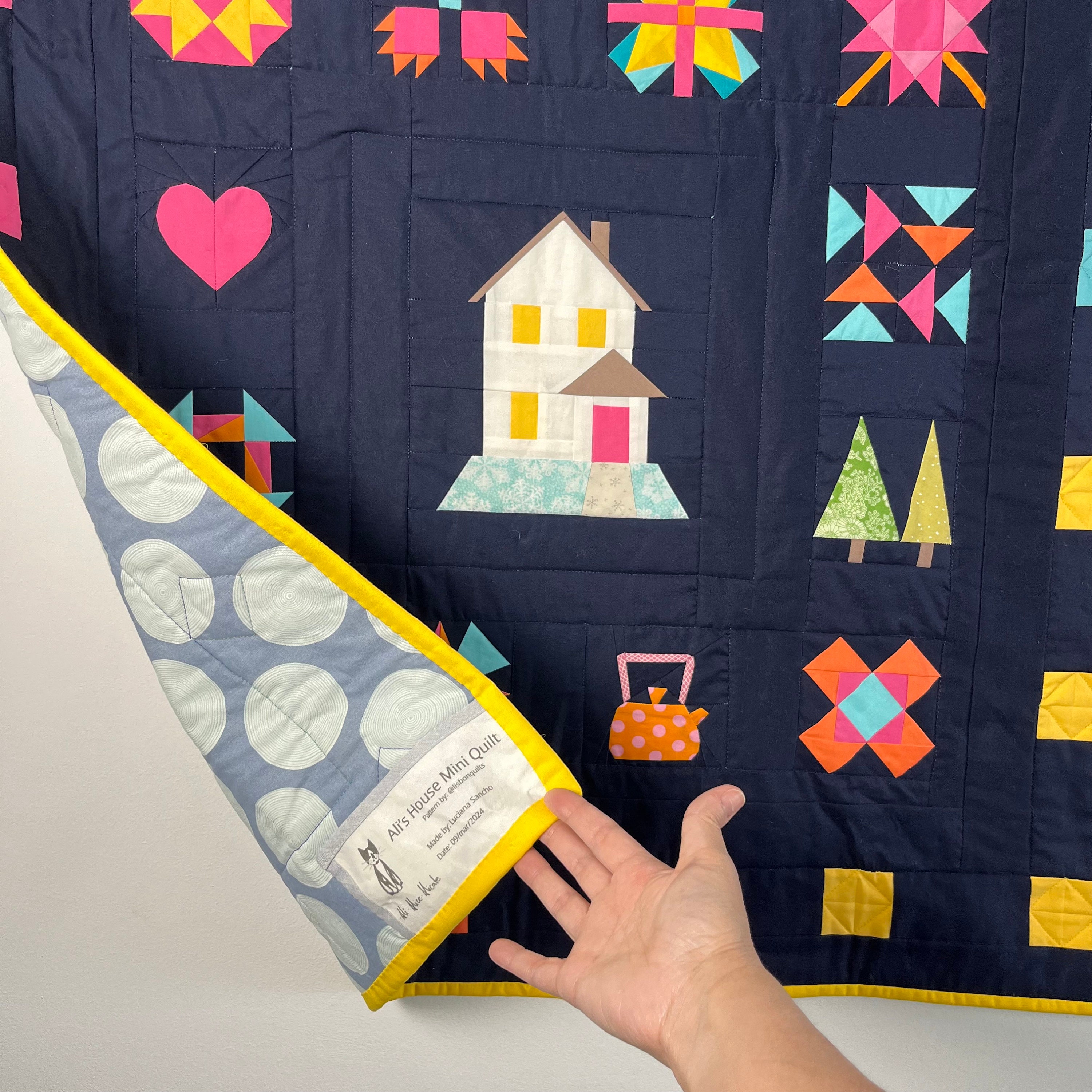 Alis House Mini Quilt Pattern PDF Instant Download Size: 35x35 ...