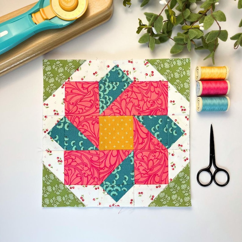 Blossom Burst Quilt Block Pattern; PDF Instant Download; Paper Pieced Patchwork Block; Four ...