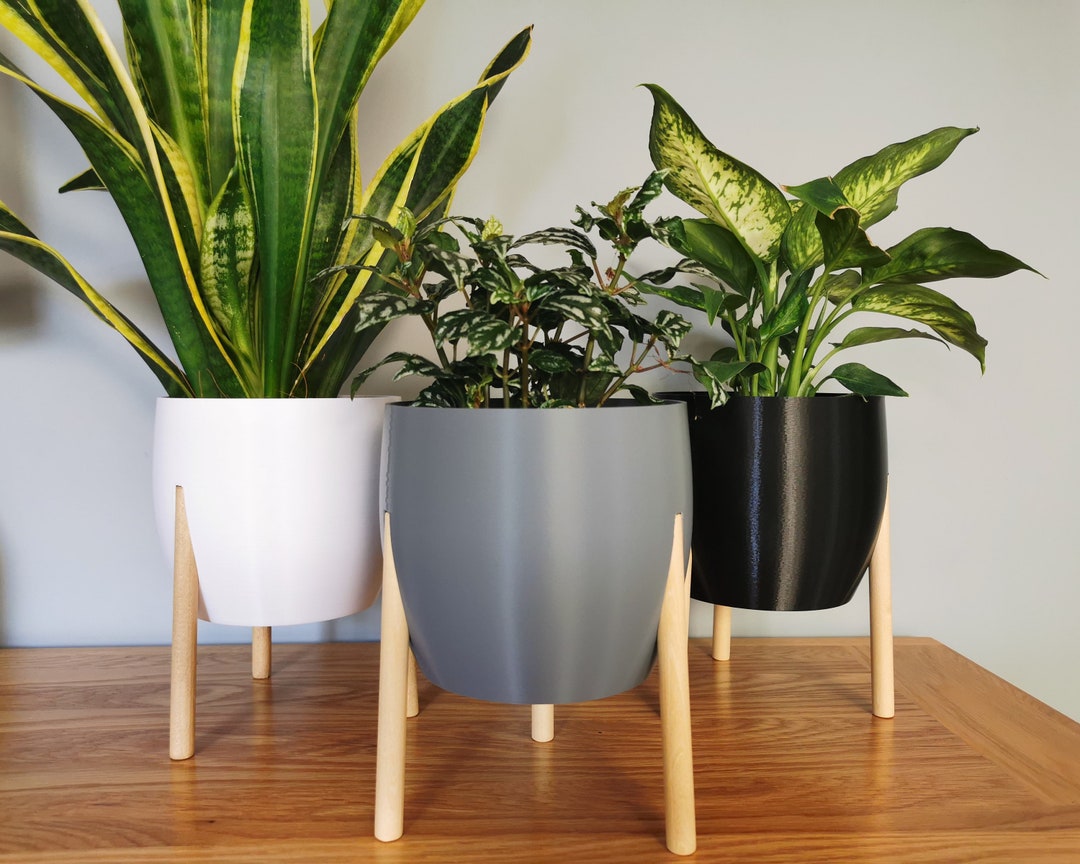 3D Printed Plant Pot With Hardwood Legs: Scandinavian Indoor Planter ...