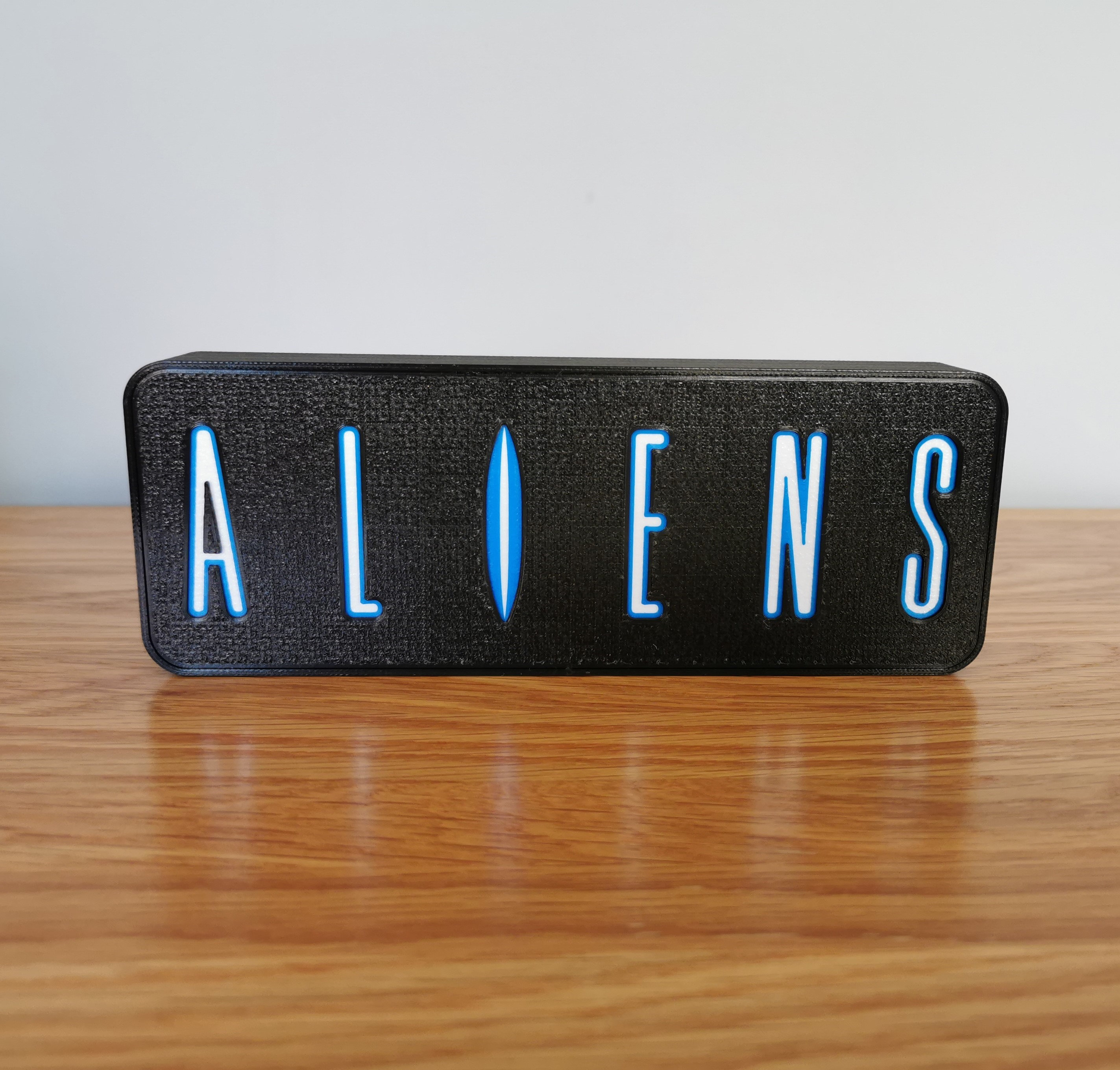 Aliens USB Logo USB Night Light Sign 1980's Movie Film - Etsy UK