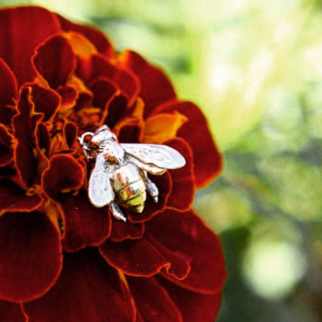 Honey Bee pin | Etsy