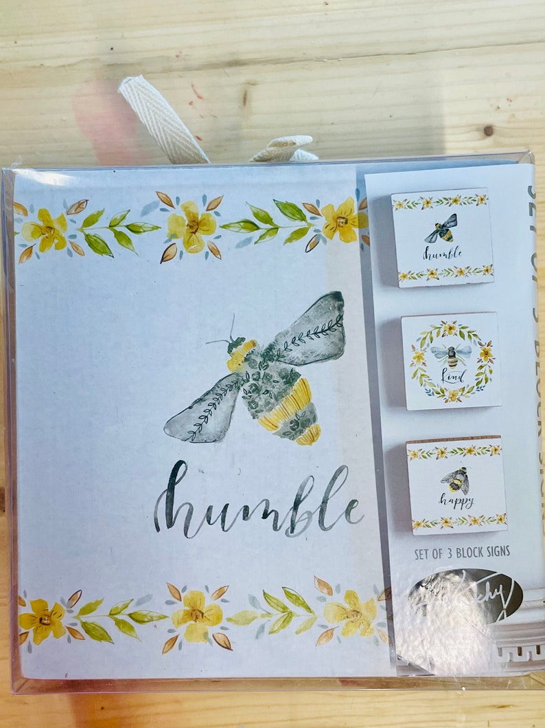 Bee Wood Block Shelf Sitters Set of 3 - Etsy