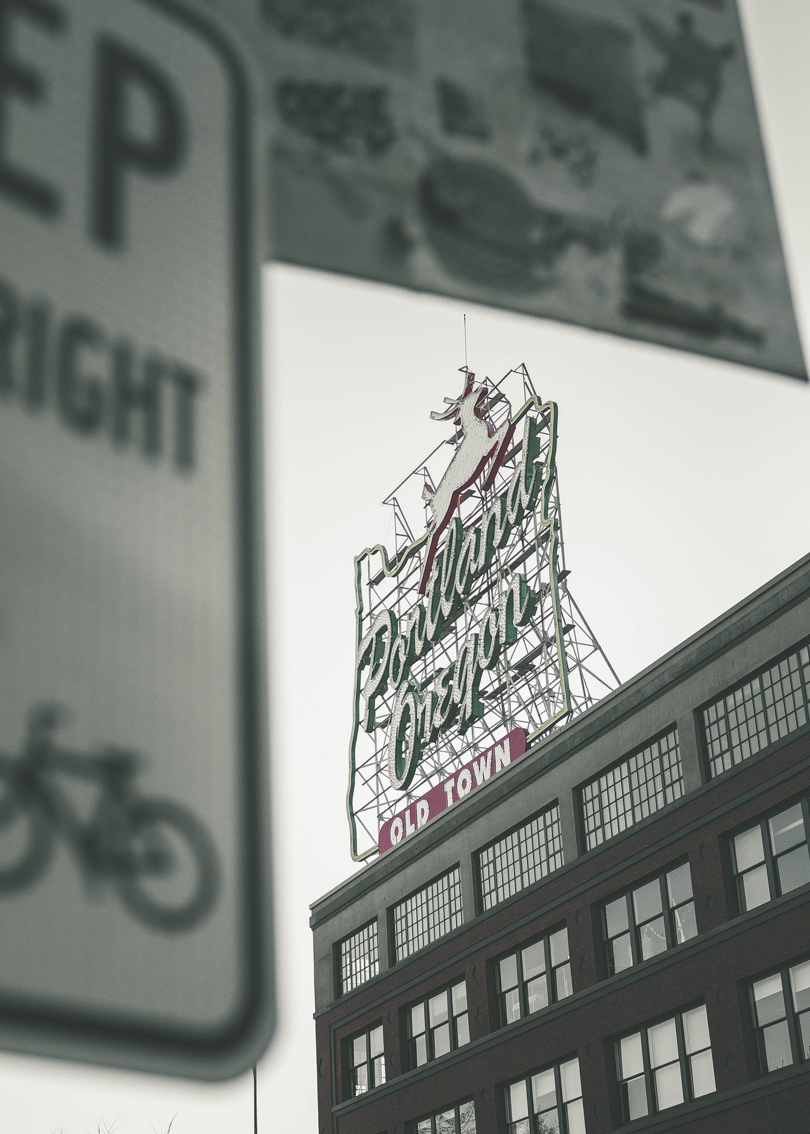 Burnside Bridge | Portland | Downtown | Portland Oregon | Architecture ...
