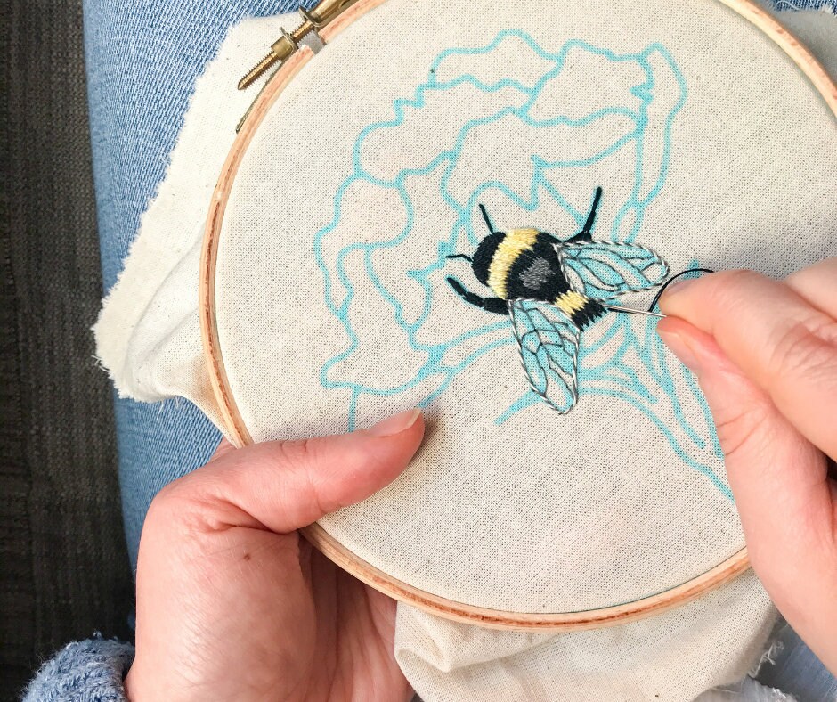 Beginner Bee Embroidery Pattern PDF Download - Etsy
